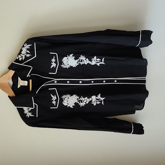 Sundance | Tops | Sundance Western Black White Floral Embroidery Cotton ...